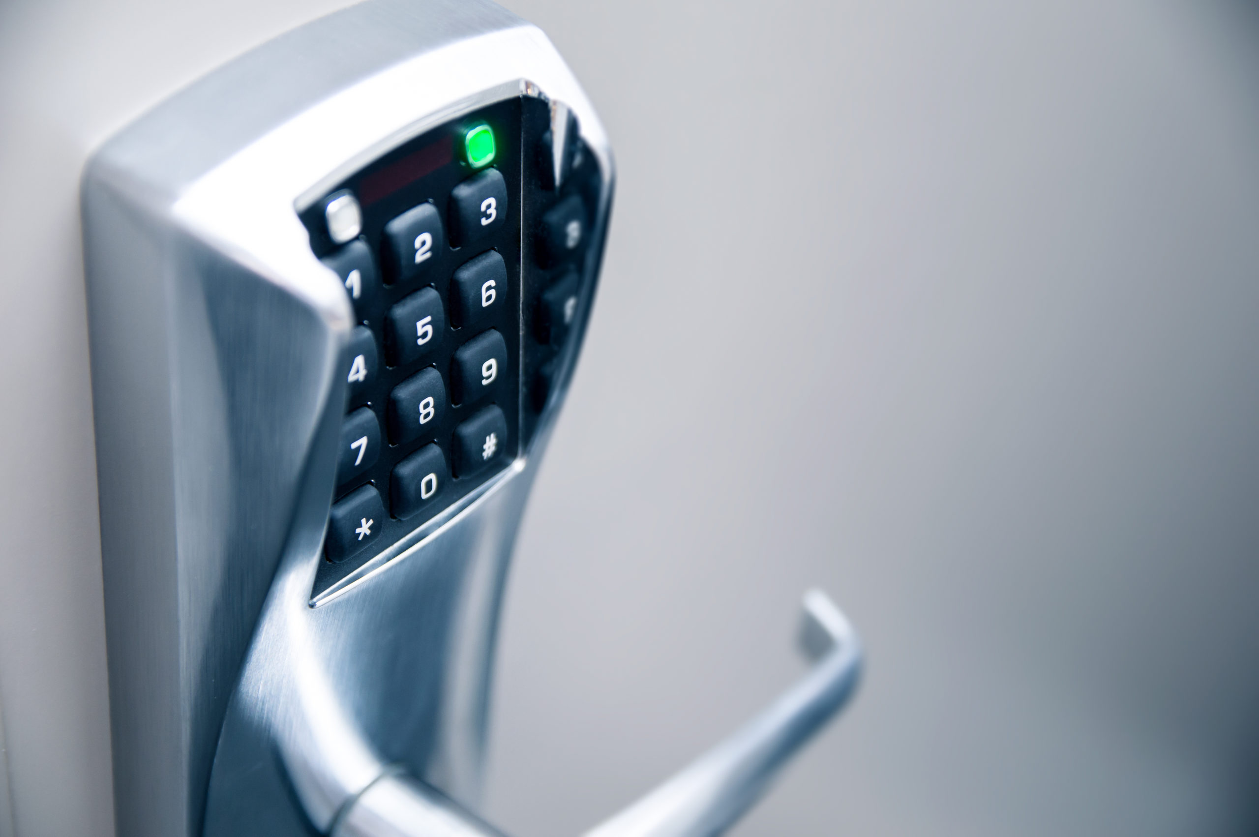 5 Key Benefits of Installing Smart Locks in Your Home | Miami Doors & Locks
