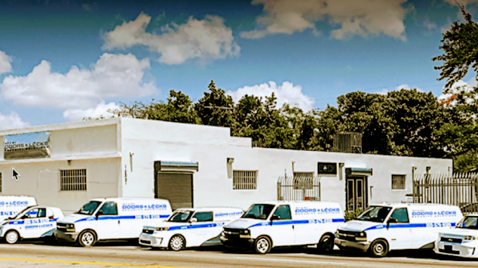 Stylish Entry Doors: Enhancing Curb Appeal in Miami Homes | Miami Doors ...